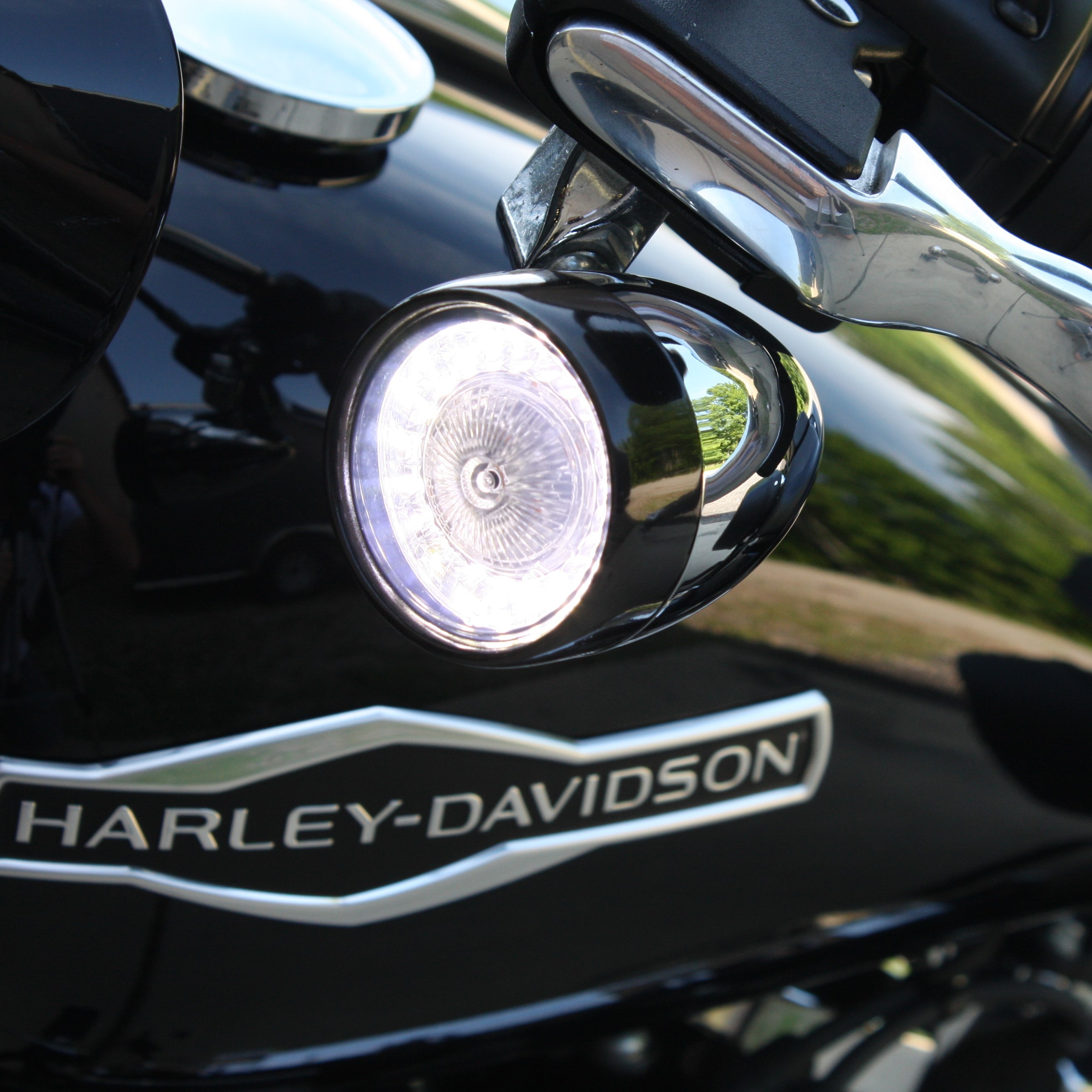Softail's Turn Signals LED Lights | Custom Dynamics
